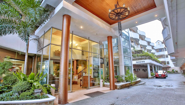 Crown Regency Residences Cebu:Crown Regency Hotels & Resorts